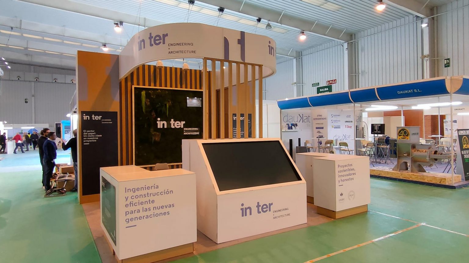 ¿Qué elementos debe tener un stand? - ARTBOXES